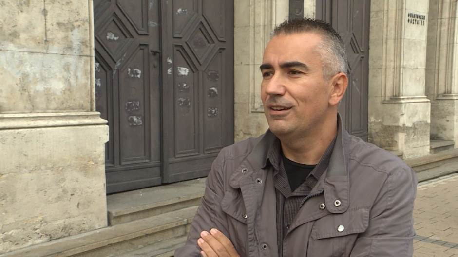 Sinani: Društvo više nije podeljeno, sada je već iscepkano - Slobodna misao